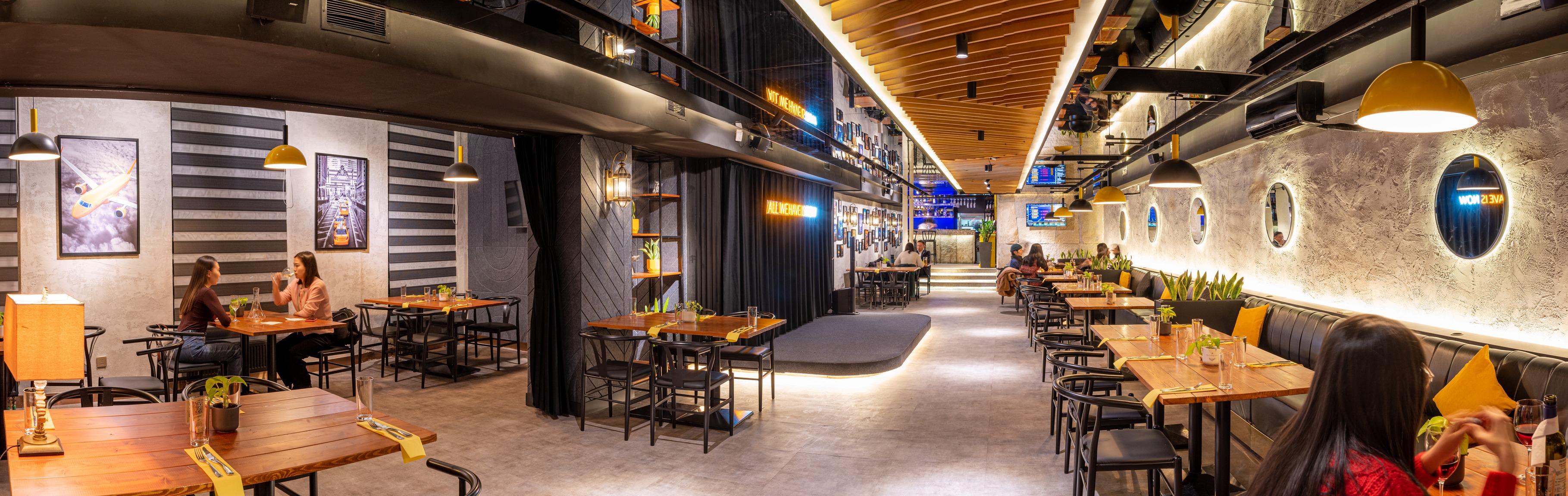 Gate Concept Bar